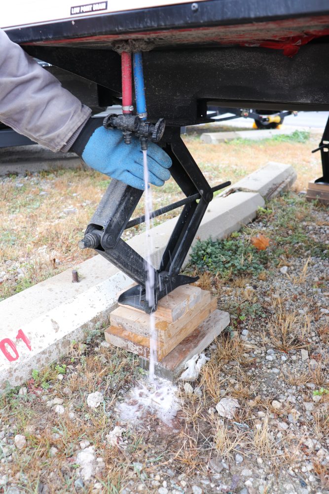 Winter RV Storage: Winterizing your RV for Long-Term Seasonal Storage ...