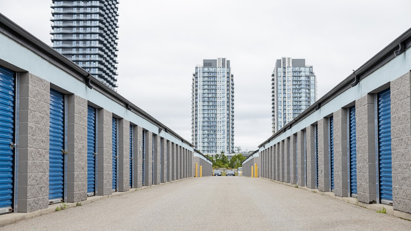 How to Choose Between Different Types of Storage Units | Storwell